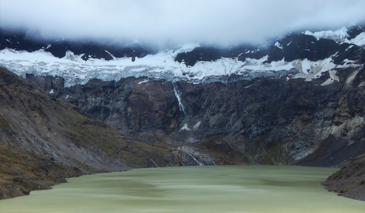 Altar Volcano Trek – Activexpedition